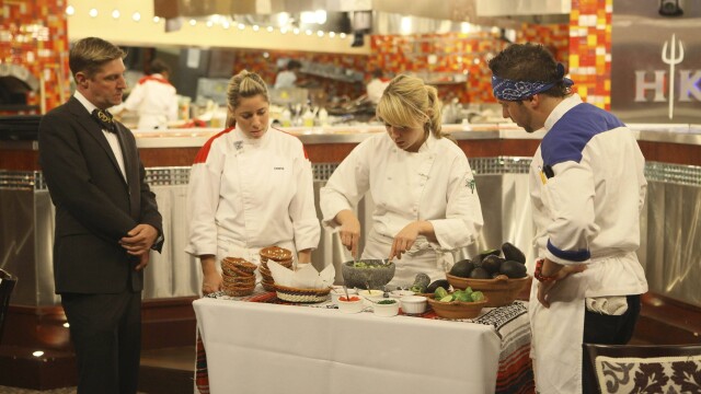 Watch Hell's Kitchen 14 Chefs Compete S10 E5 | DIRECTV.