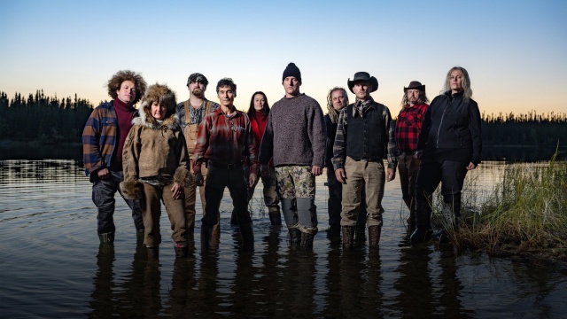 Watch Alone Online | Stream the Full Movie on DIRECTV