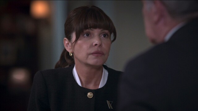 Watch Velvet: El nuevo imperio Demasiado perfecto S1 E34 | DIRECTV