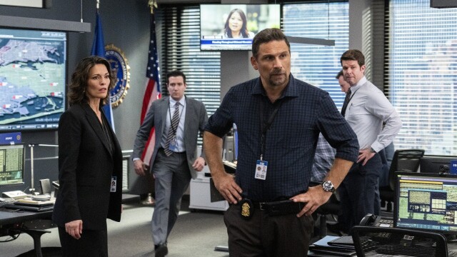 Watch FBI Double Bind S5 E6 | DIRECTV.