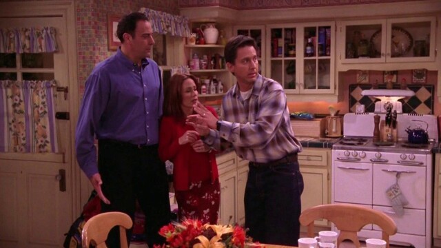 Watch Everybody Loves Raymond She's the One S7 E9 | DIRECTV.
