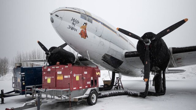 Watch Ice Airport Alaska Lifelines S3 E4 | DIRECTV.