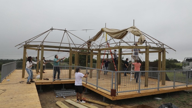 Watch Building Off the Grid Texas Luxury Tent S13 Eundefined | DIRECTV