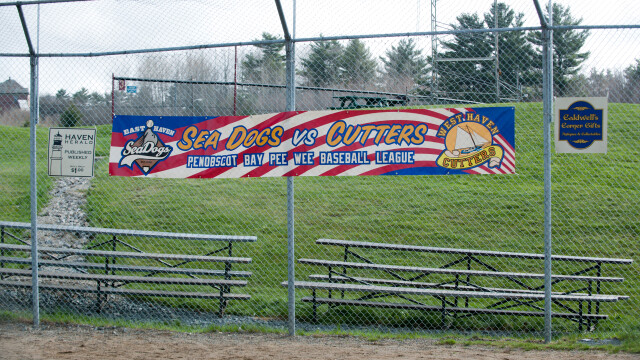 Watch Haven Sparks and Recreation S2 E4 | DIRECTV.