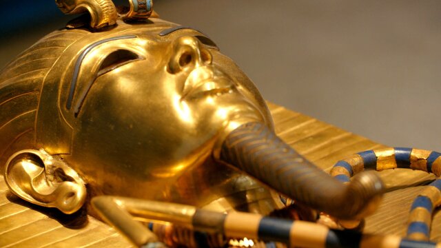 Watch Lost Treasures of Egypt Tutankhamun's Unsolved Secrets S3 E7 ...
