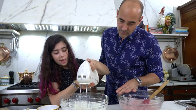 Watch David Rocco: En casa Cocina juntos S1 E14 | TV Shows | DIRECTV