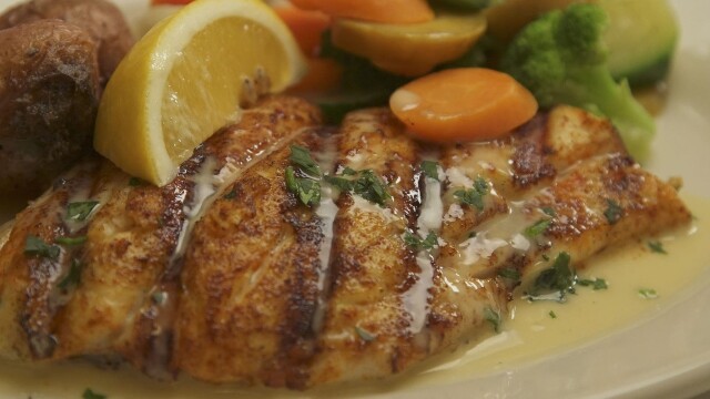 Watch Bizarre Foods: Delicious Destinations Online | Stream the Full ...