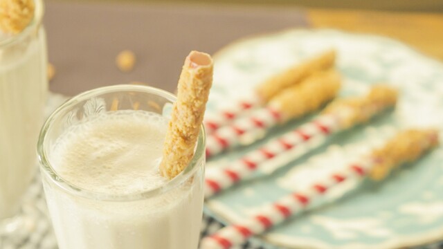 Watch Trisha's Southern Kitchen Day Trip to Memphis S7 E2 | DIRECTV.