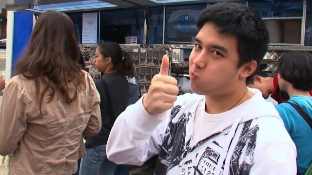 Watch Bizarre Foods With Andrew Zimmern San Francisco S4 E7 with MyFree ...