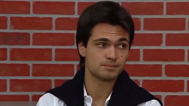 Watch Clase 406 Sorpresa fallida S1 E224 | TV Shows | DIRECTV