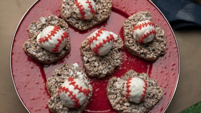 Watch Valerie's Home Cooking Take Me Out to the Ball Game S11 E3 | DIRECTV.