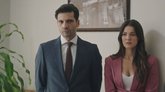 Watch Secretos de sangre La pieza que faltaba al rompecabezas S1 E16 | DIRECTV