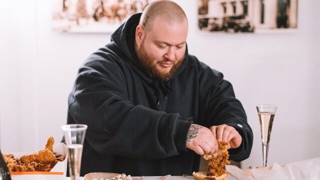 Watch That's Delicious Specialty Food Items S3 E8 | DIRECTV.