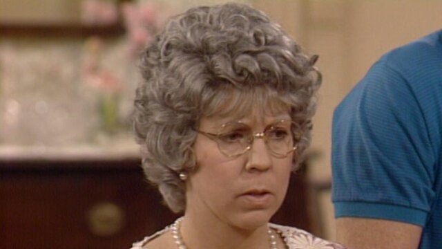 Watch Mama's Family Pinup Mama S6 E16 | TV Shows | DIRECTV