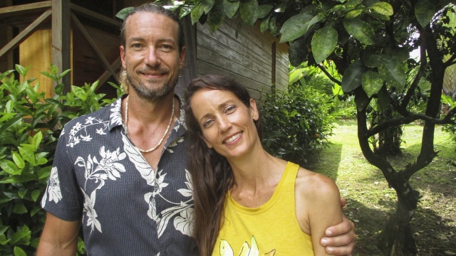 Watch House Hunters International Arizona House Flippers Seek R&R in ...