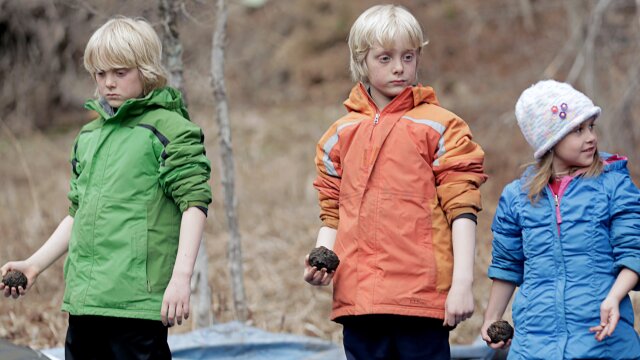 Watch Doomsday Preppers Back to the Dark Ages S4 E4 | TV Shows | DIRECTV