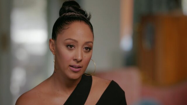 Watch Finding Your Roots With Henry Louis Gates, Jr. Out of the Past S9 ...