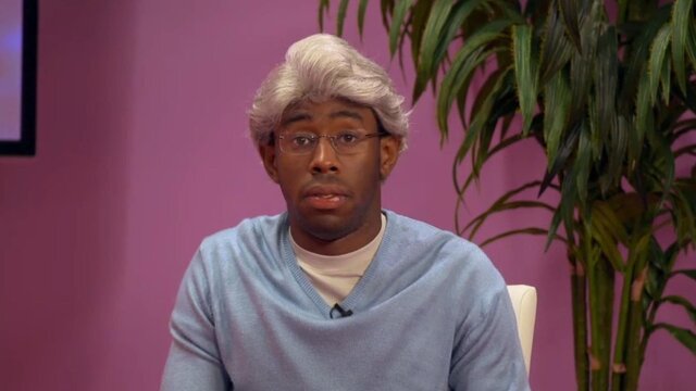 Watch Loiter Squad Bronco Buster S3 E10 | TV Shows | DIRECTV