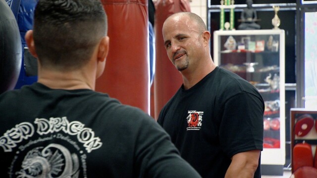 Watch Barter Kings The Gloves Come Off S3 E6 | TV Shows | DIRECTV