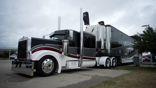 Watch Bitchin' Rides Starry Starry Night S9 E6 | TV Shows | DIRECTV