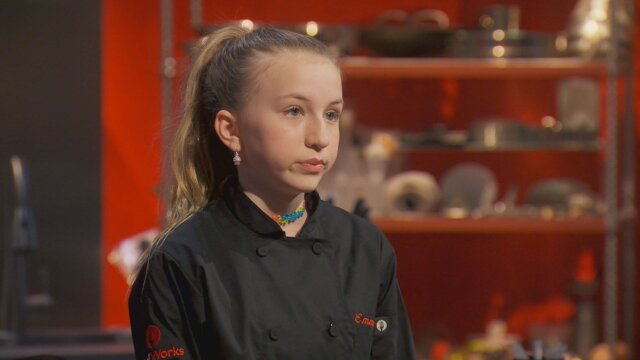 Watch Man vs. Child: Chef Showdown Tough Luck S1 E10 | TV Shows | DIRECTV