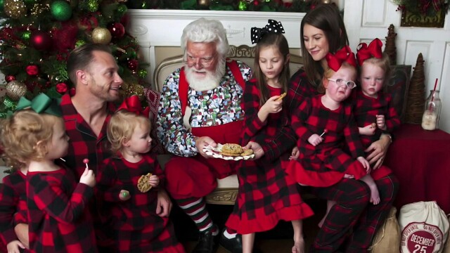 Watch OutDaughtered It's Beginning to Look a Lot Like Quintmas S4 E5 ...
