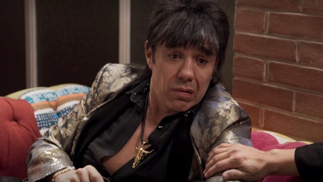 Watch Nosotros los guapos Nosotros los guapos S4 E3 | TV Shows | DIRECTV