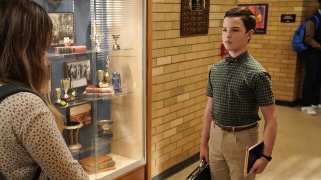 Watch Young Sheldon An Expensive Glitch and a Goof-Off Room S5 E10 | TV ...