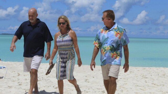 Watch Bahamas Life Turn Key in Treasure Cay S5 E4 | TV Shows | DIRECTV