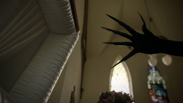 Watch Eli Roth Presents: A Ghost Ruined My Life Demon's Curse S1 E4 ...