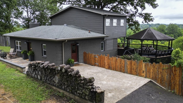 Watch Building Roots A River View Runs Through It S2 E2 | TV Shows ...