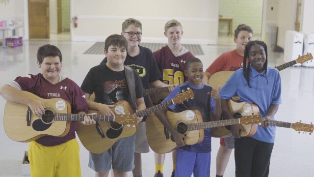 Watch RV There Yet? Chattanooga S2 E5 | TV Shows | DIRECTV