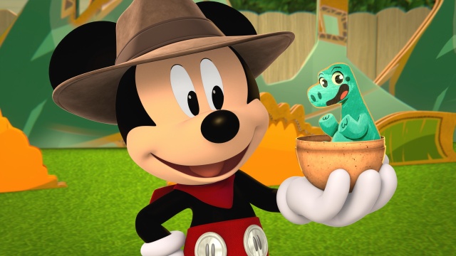 Watch Me & Mickey Digging for Dinos S2023 E26 | TV Shows | DIRECTV