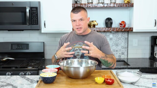 Watch Spatchcock Funk 808s & License Plates S1 E1 | DIRECTV.