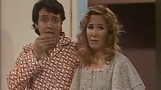 Watch El Chapulín Colorado En estos tiempos todo anda por las nubes ...