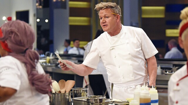 Watch Hell's Kitchen A Pair of Aces S19 E7 | DIRECTV