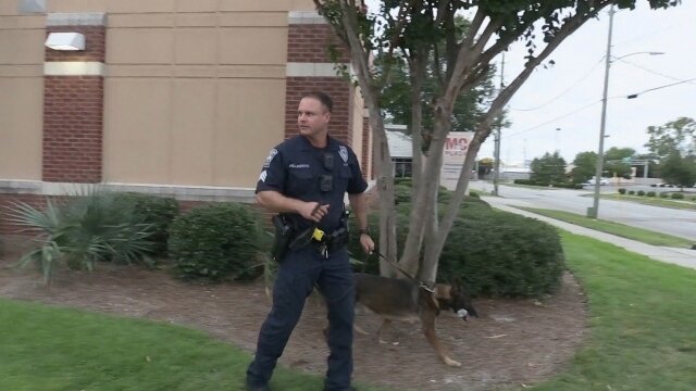 Watch Live PD: Police Patrol Live PD: K9 Patrol No. 101 S5 E1 | DIRECTV