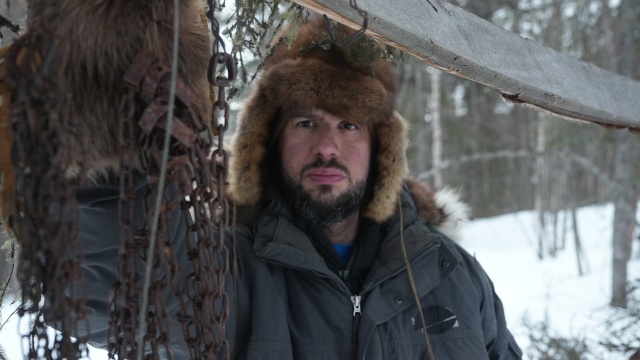 Watch Life Below Zero: Next Generation Wolf Territory S6 E4 | TV Shows ...