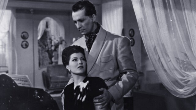 Watch El socio Full Movie on DIRECTV