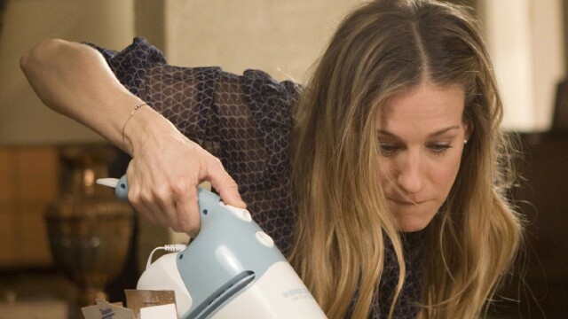 Watch I Don't Know How She Does It Full Movie on DIRECTV