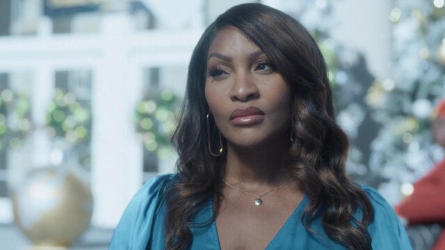 Watch Favorite Son Christmas Full Movie on DIRECTV