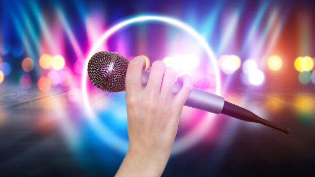 Watch House of Pop Online Streaming | DIRECTV