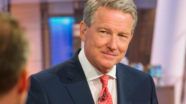 Watch Bloomberg Wall Street Week Online Streaming | DIRECTV