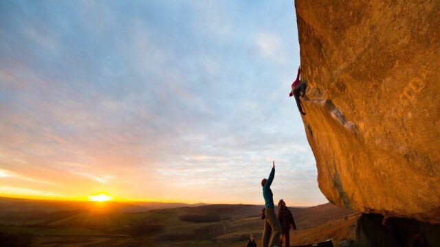 Watch Pure Outdoor (2026) | DIRECTV